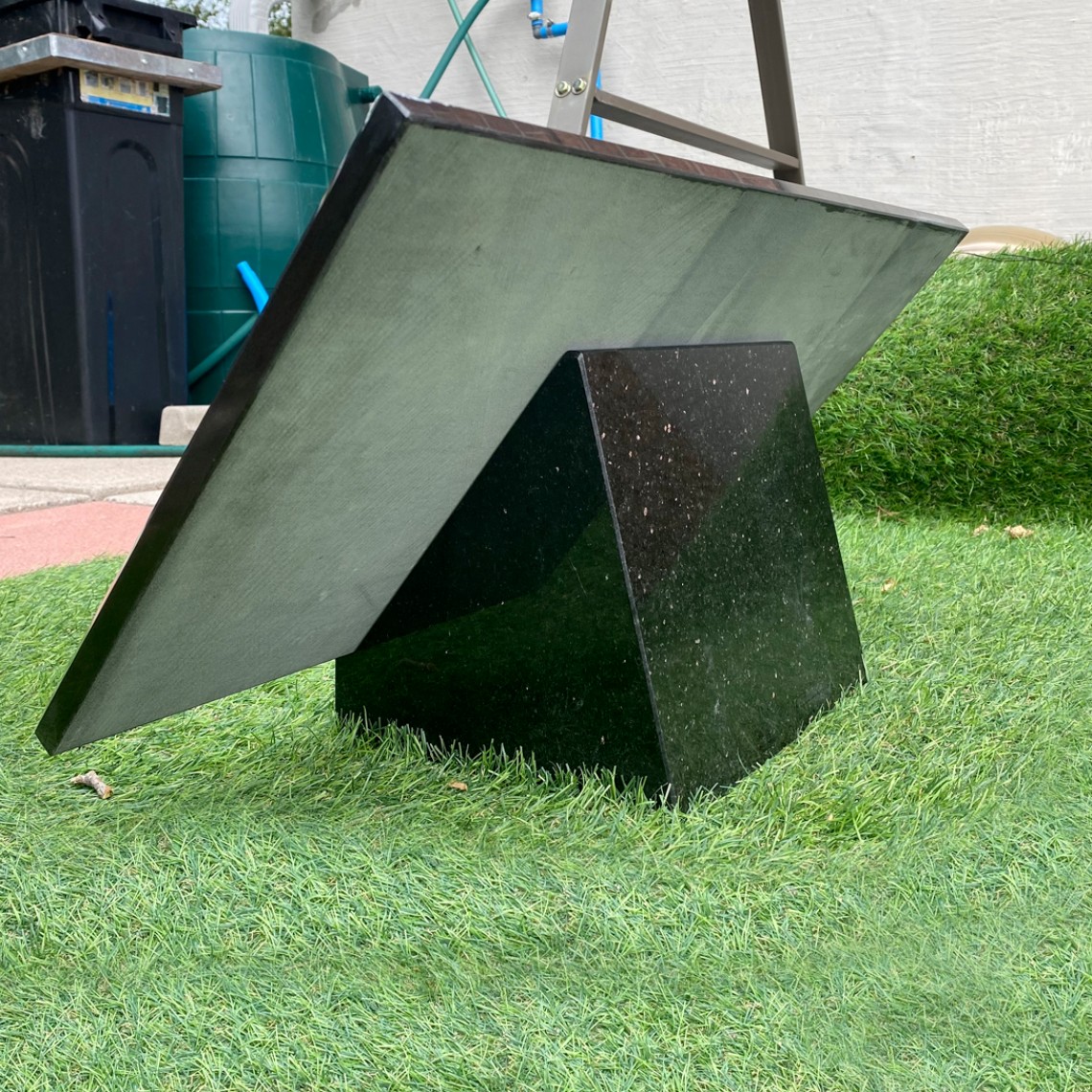 Granite Stand / Headstone Base / Monument Base / Pedestal